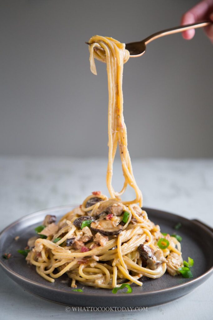 Easy Wafu Creamy Mushroom and Bacon Spaghetti