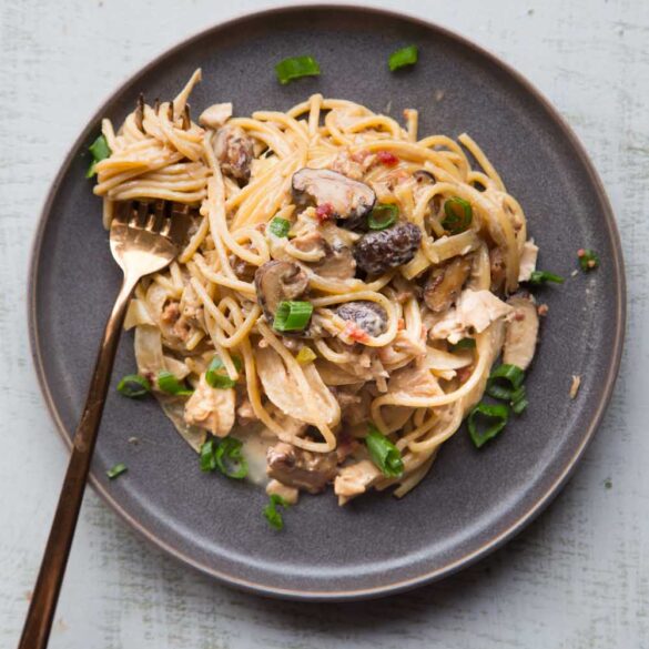 Easy Wafu Creamy Mushroom and Bacon Spaghetti