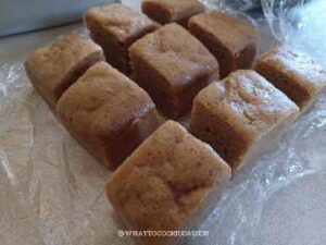 Apam Gula Merah/Apam Kampung (Palm Sugar Steamed Sponge Cake)