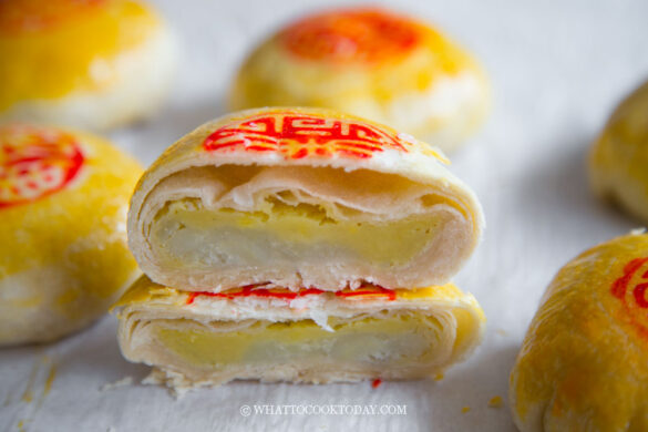 Homemade Banh Pia Durian Mung Bean Pastry