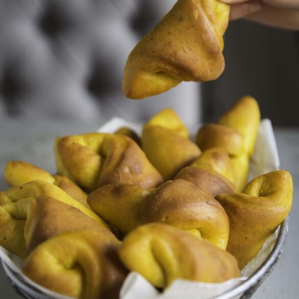 Sweet Red Bean Paste/ Anko Crinkle Cookies (with Egg or Eggless)