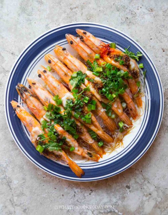 Chinese Steamed Garlic Prawns with Vermicelli Noodles