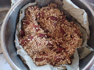 Chinese Steamed Ribs with Glutinous Sticky Rice (Stove-top or Instant Pot)