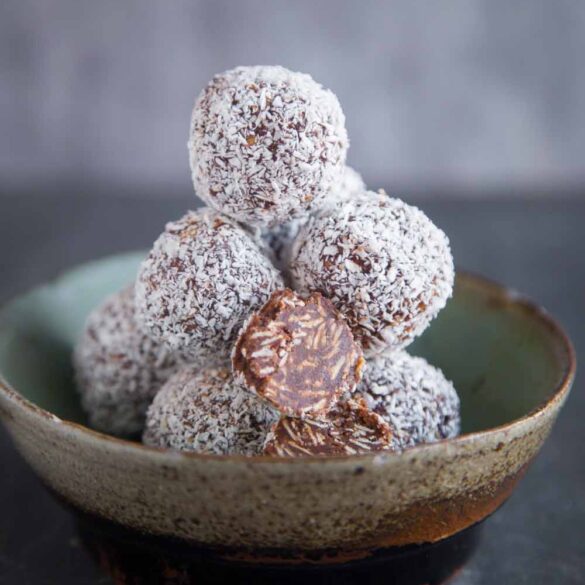 Pulla/Nisu/Nisua (Finnish Cardamom Coffee Bread)- with sourdough option