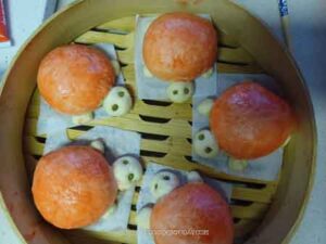 Steamed Mi Ku Buns / 面龟 (Tortoise Steamed Buns)