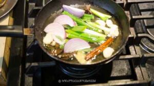 How To Make Chinese Chili Oil (辣椒油)