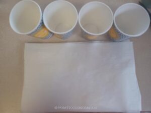 Paper-wrapped Sponge Cake (紙包蛋糕)