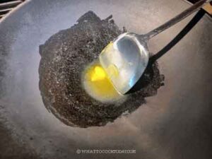 Roti Baso Ayam Jadul (Old-School Baked Chicken Buns)