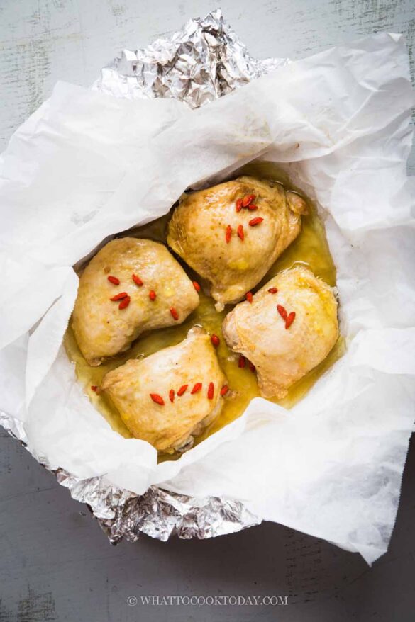 Easy Hakka Salt-Baked/Steamed Chicken (Ipoh-style)