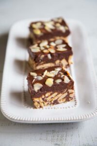 No-Bake Eggless Batik Cake/ Kek Batik (Biscuit Cake/Lazy Cake)