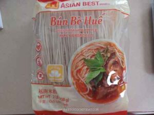 Instant Pot Bun Bo Hue (Hue-Style Beef and Pork Noodle Soup)