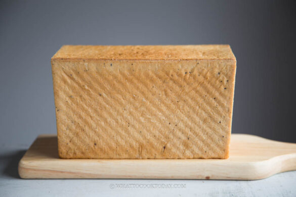 Earl Grey Milk Tea Bread (with Poolish)