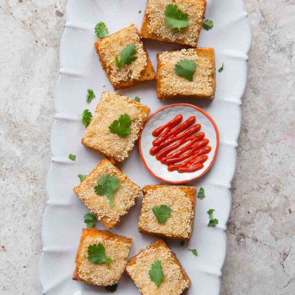 Woo Kok (Fried Taro Puff)