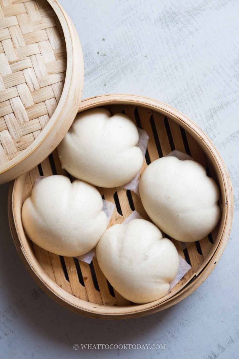 Sourdough Baozi/Steamed Buns with Tangzhong