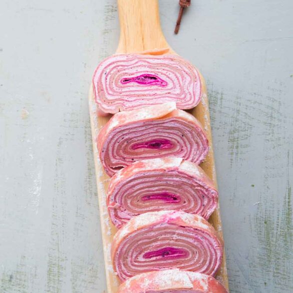 Dragon Fruit Crepe Roll Cake / Towel Cake