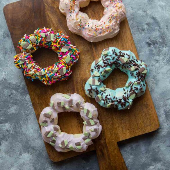 Burmese Semolina Cake (Shwe Gyi Sanwin Makin)