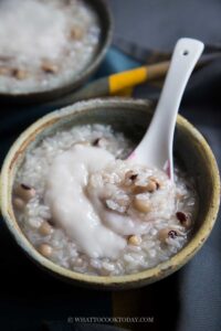Che Dau Trang (Vietnamese Sticky Rice Black-Eyed Peas Pudding)