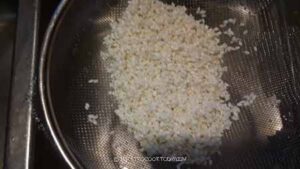 Che Dau Trang (Vietnamese Sticky Rice Black-Eyed Peas Pudding)