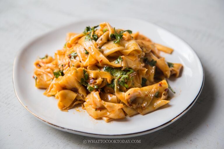Easy Wonton Skin Noodle with Chili Oil