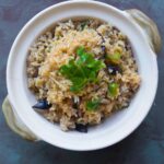 Easy One-Pot Taiwanese Sesame Oil Chicken Rice