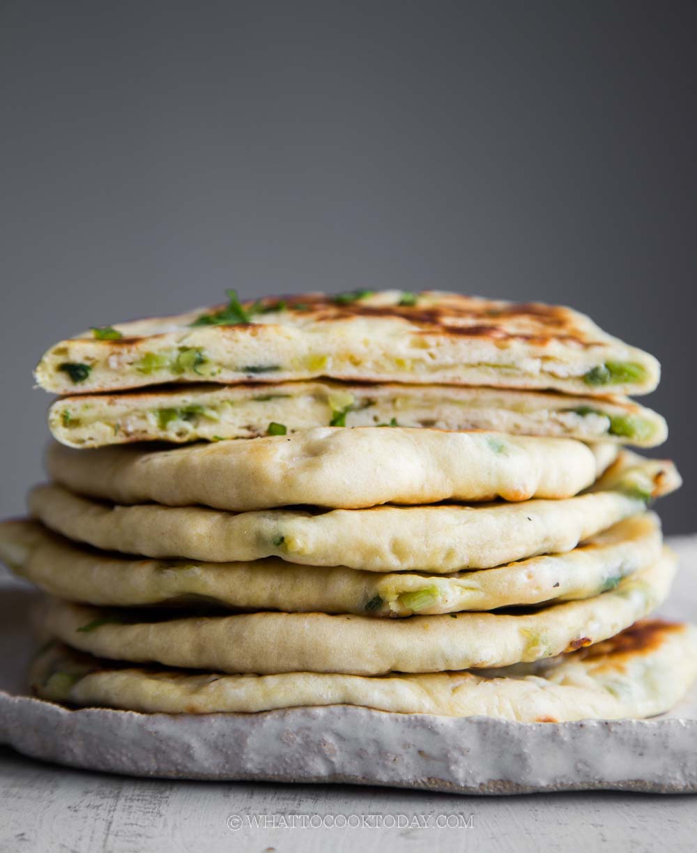 Easy Chicken Cheese Onion Stuffed Kulcha (No Yeast)