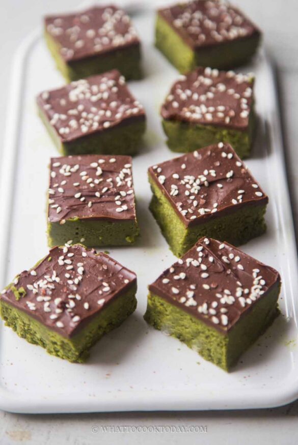 No-Bake Matcha Buckeye Bars (with Graham Cracker Crumbs)