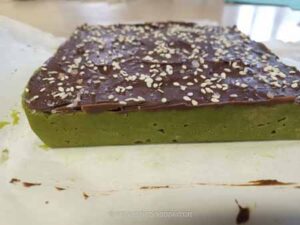 No-Bake Matcha Buckeye Bars (with Graham Cracker Crumbs)