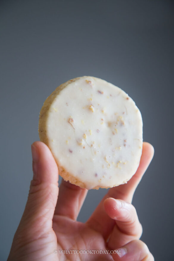 Osmanthus Sugar Cookies with Osmanthus Glaze