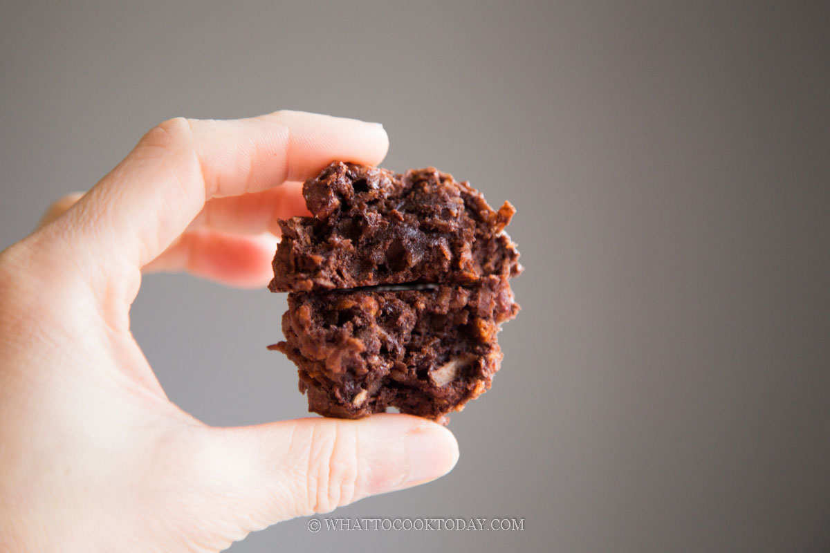 Chocolate Almond Coconut Macaroons