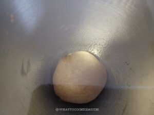 Krendl/Krendel (Russian/Ukrainian Christmas Bread)