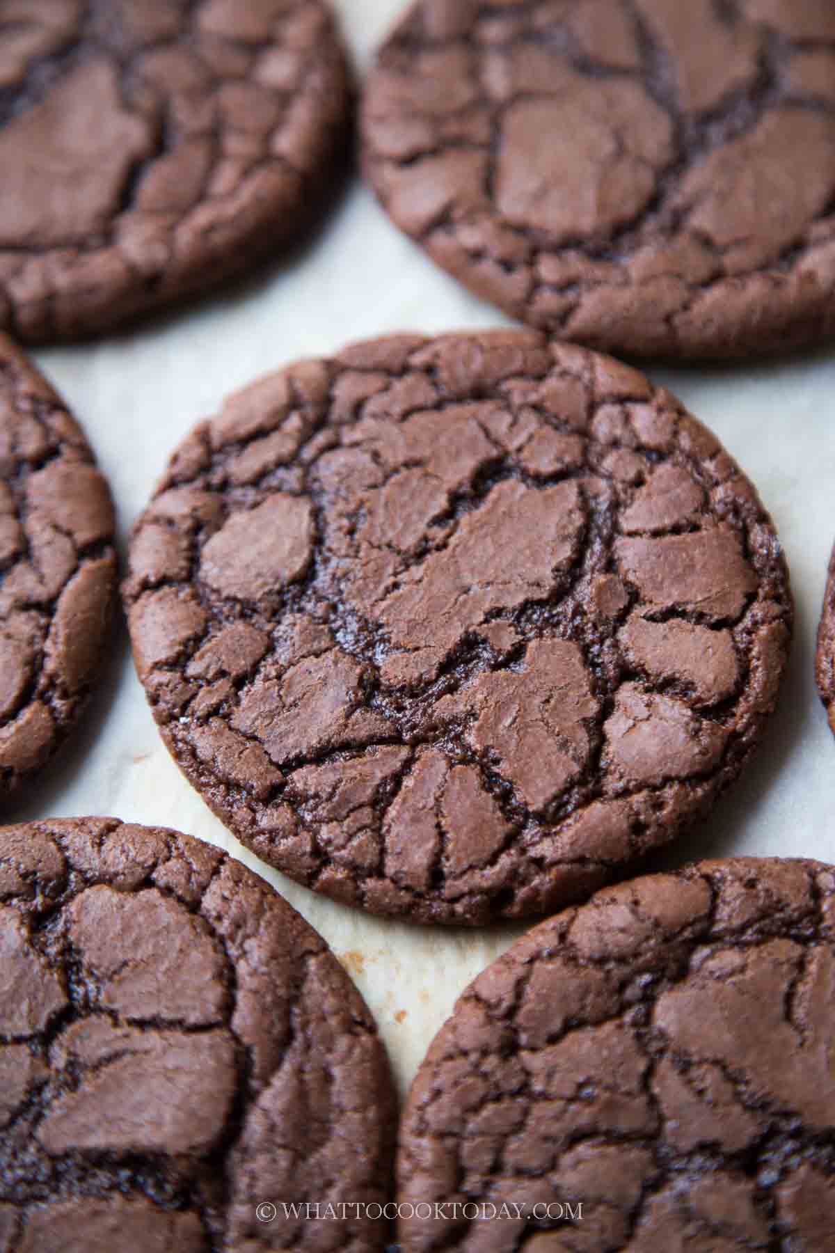 Rye Chocolate Cookies