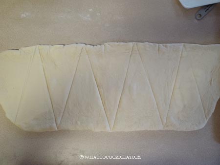 Easy Croffles / Croissant Waffles (from scratch)