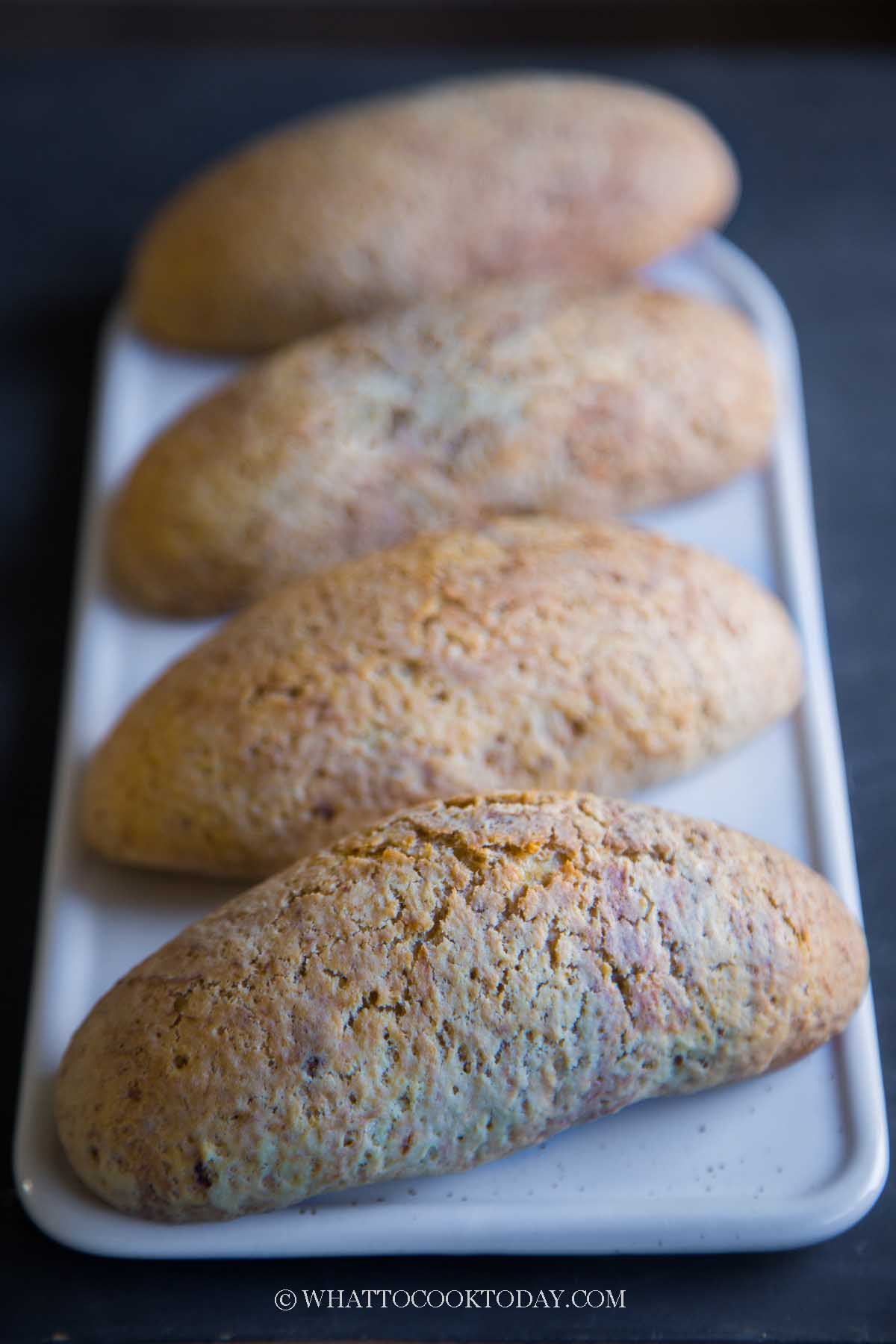 Korean Mocha Raisin Bread