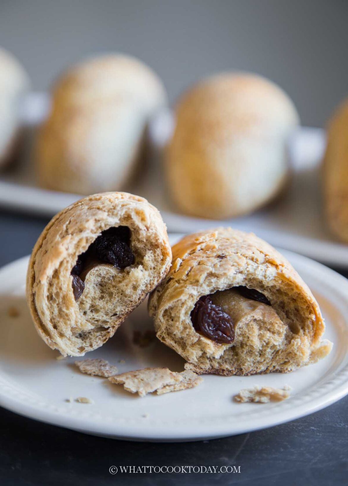 Korean Mocha Raisin Bread