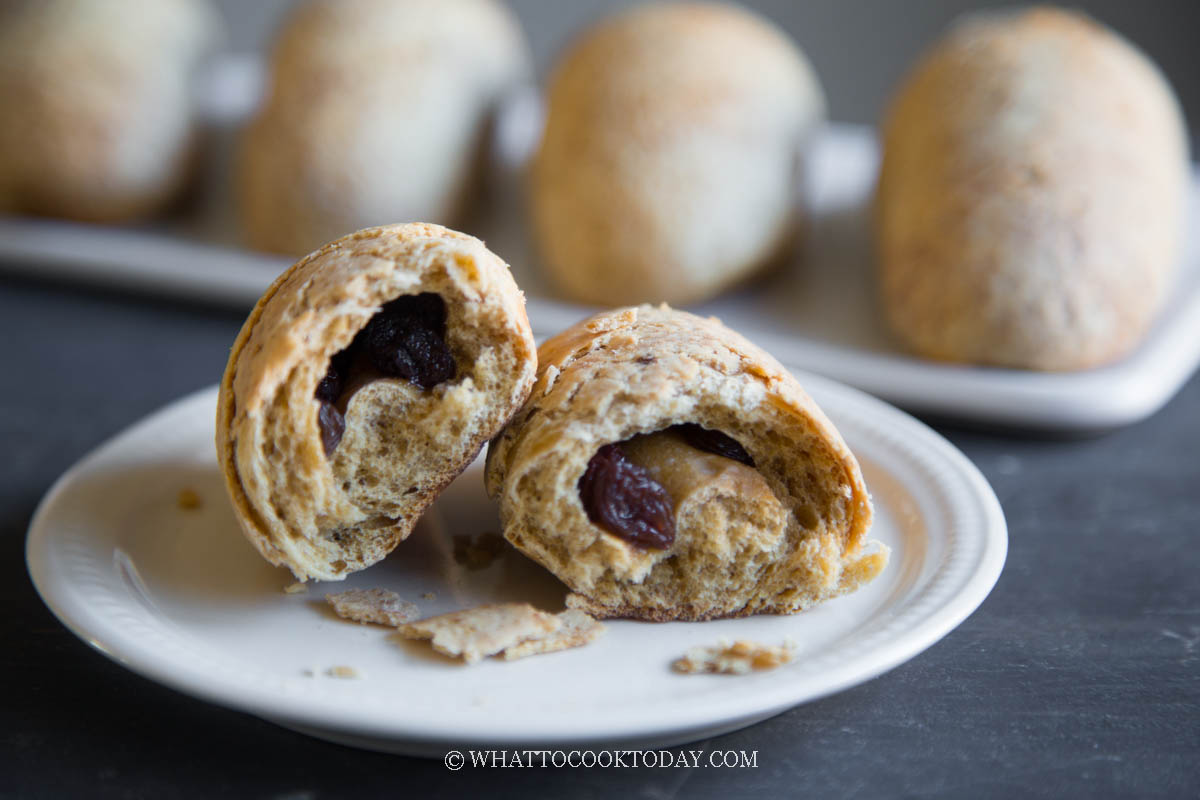 Korean Mocha Raisin Bread