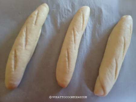 Homemade Vietnamese Bánh mì Baguette