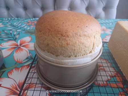 Italian Easter Cheese Bread (Crescia al Formaggio)