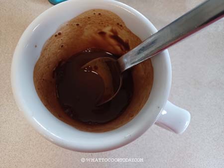 No-Knead Honey Wheat Bushman Bread (Outback Steakhouse)