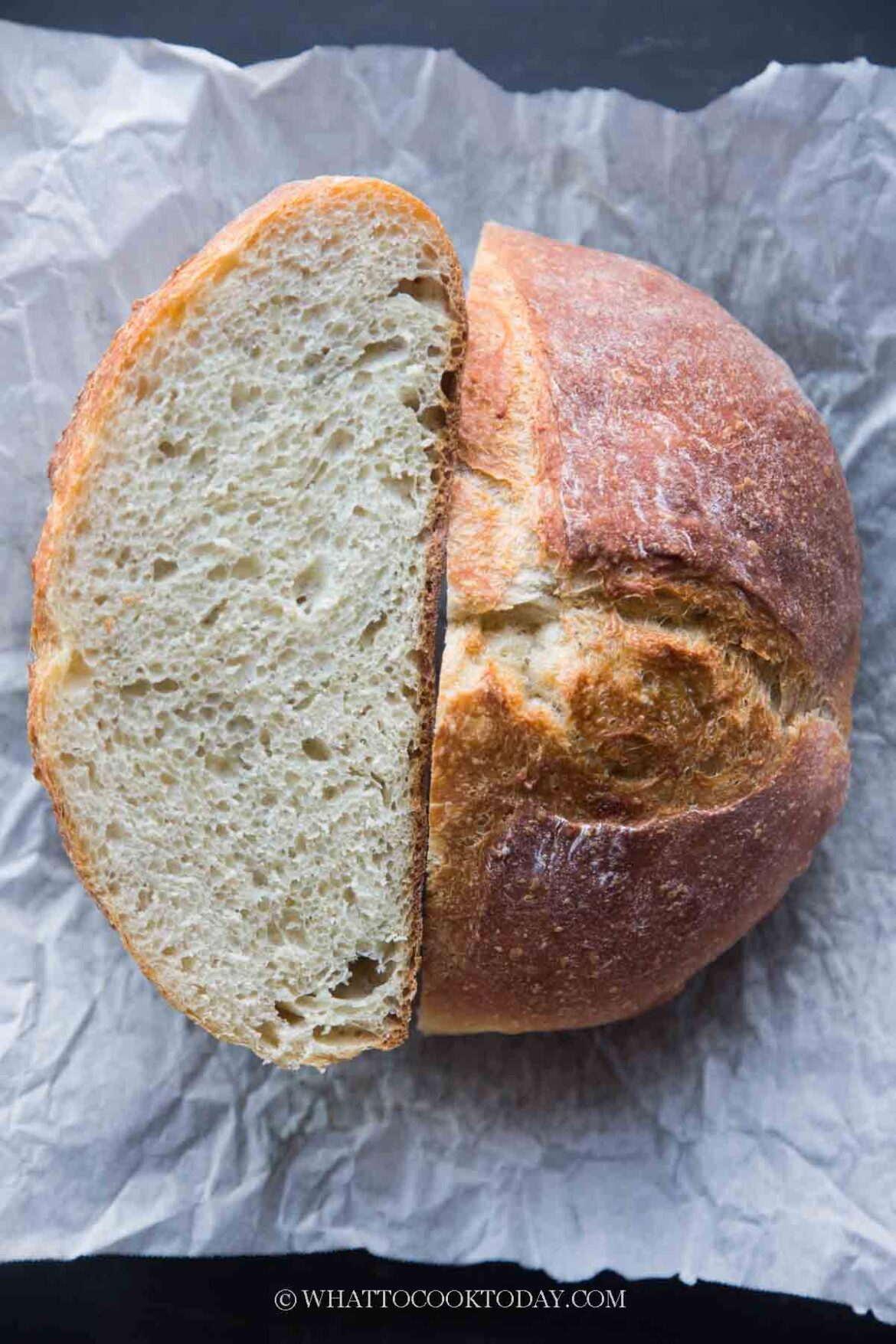 Easy No-Knead Artisan Country Bread