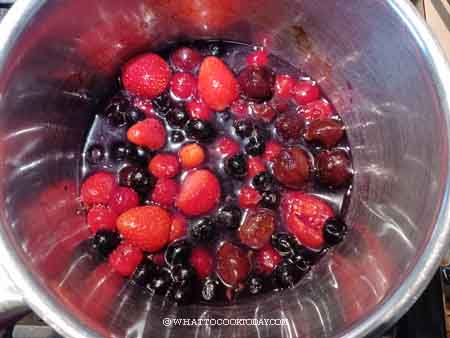 Easy Summer Berry Pudding