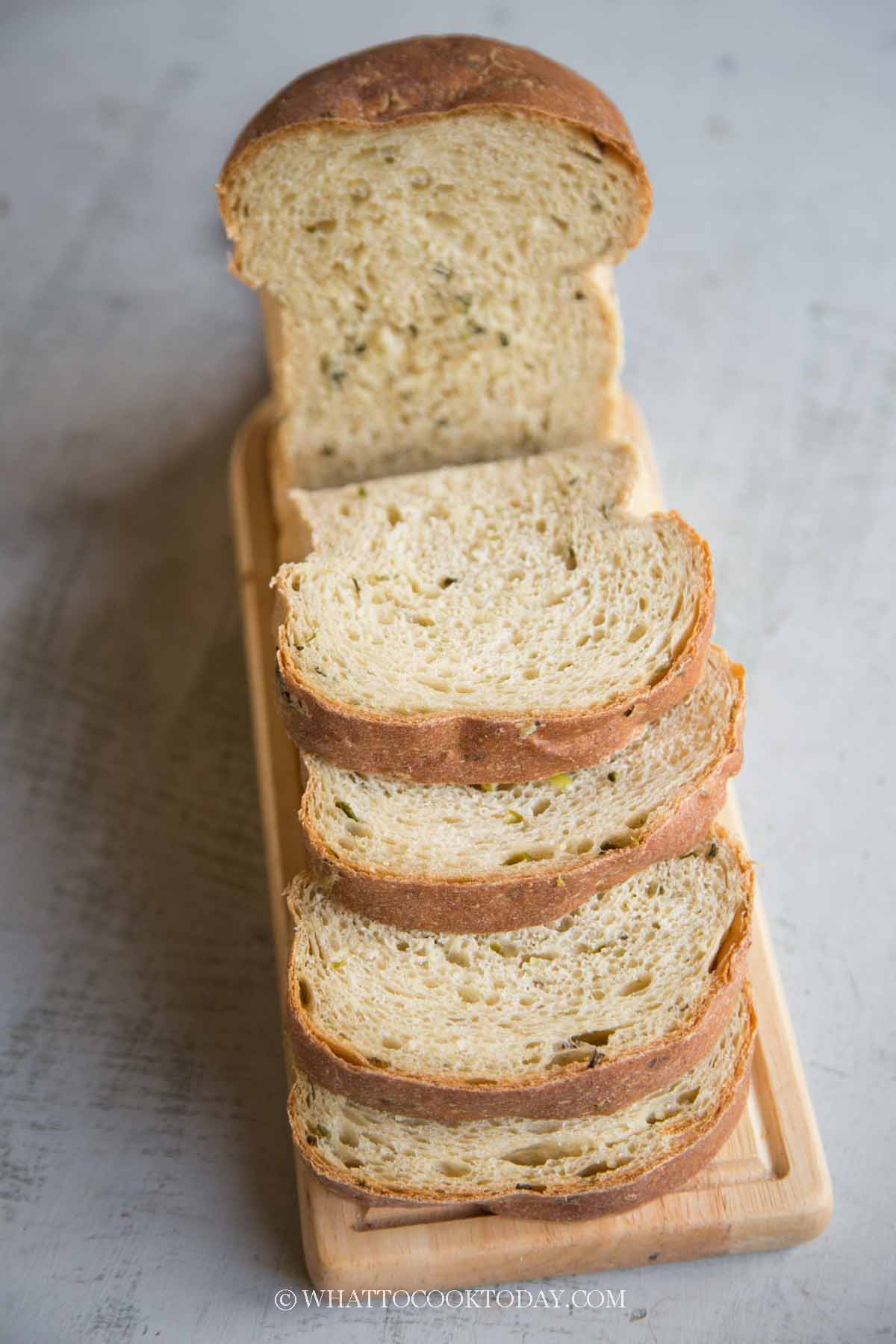 Sour Cream Mashed Potato Chives Bread Loaf