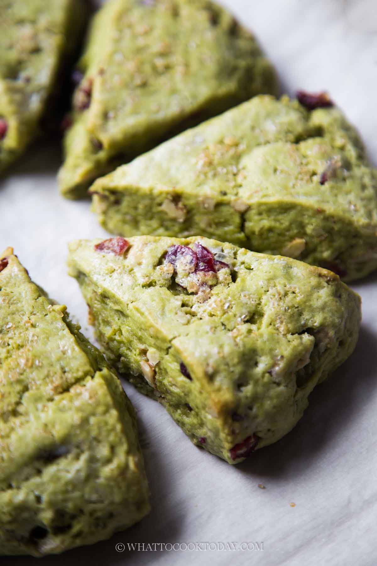 Easy Matcha Cream Scones