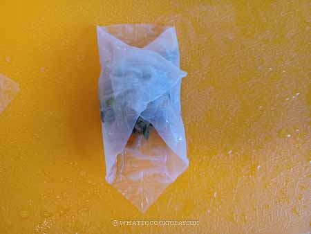 Rice Paper Chives Pockets (韭菜盒子)