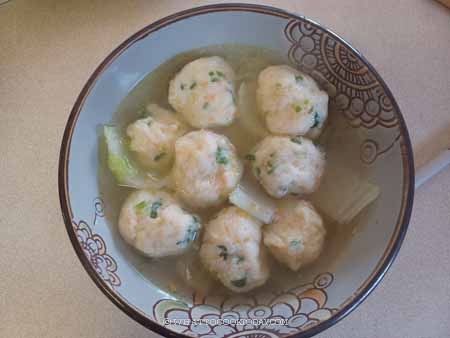Homemade Prawn/Shrimp Ball Soup