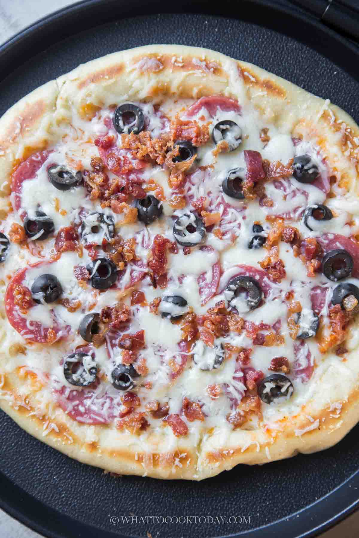 Pizza in Electric Pizza Grill/Griddle