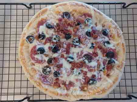 Pizza in Electric Pizza Grill/Griddle