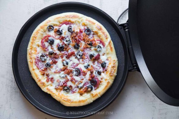 Pizza in Electric Pizza Grill/Griddle
