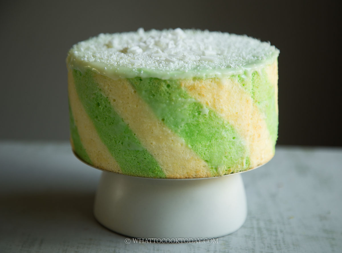 Pandan White Chocolate Mousse Cake