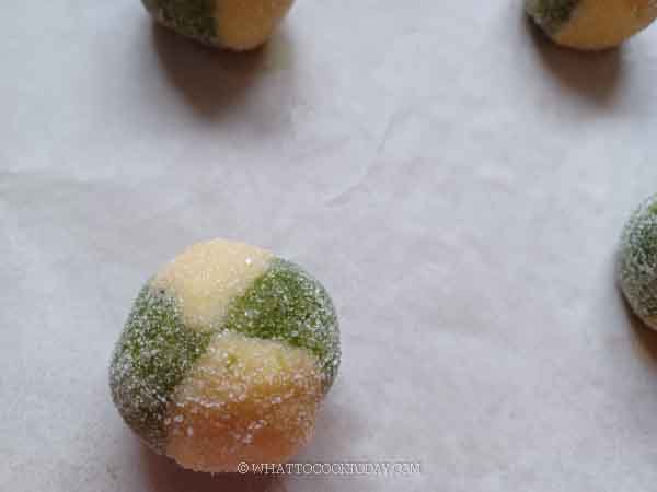 Two-Toned Matcha White Chocolate Cookies