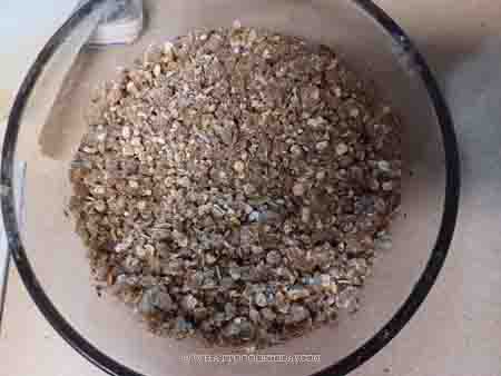 Leftover Cranberry Sauce Crisp